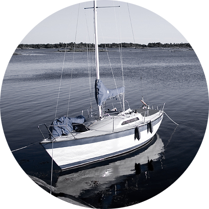 Medewi – En segelbåt av typen Monark 700 Miniton